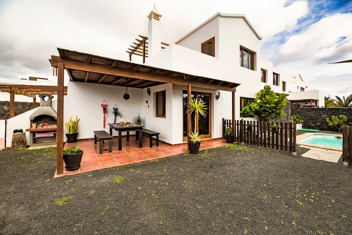 Villa Calma In Teguise, Ideal 4 Families - Teguise