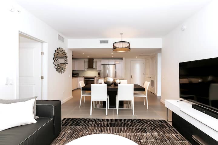 Gorgeous Place, Amazing Location And View. 2bd/2bt - 