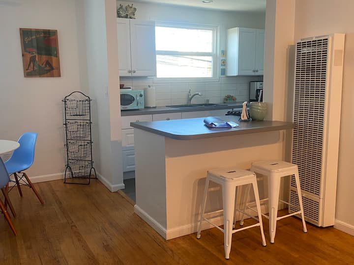 Mcnoone Properties Bay Breezy One Bedroom - San Diego, CA