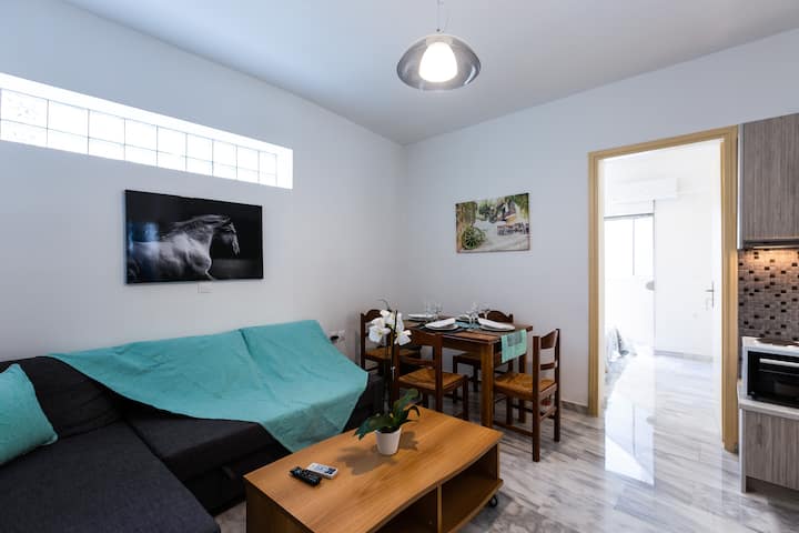 Cozy Apartment 90 Meters Away From The Sandy Beach - Ретимно