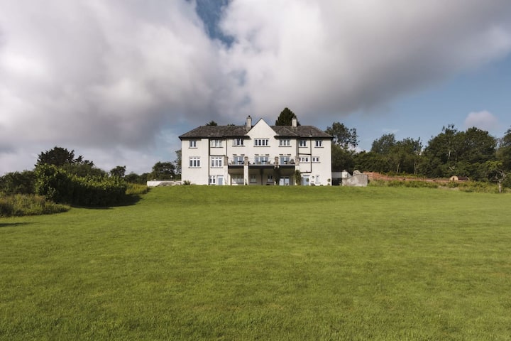 Lyth Valley - X6 Bed Cumbrian Country House - Kendal