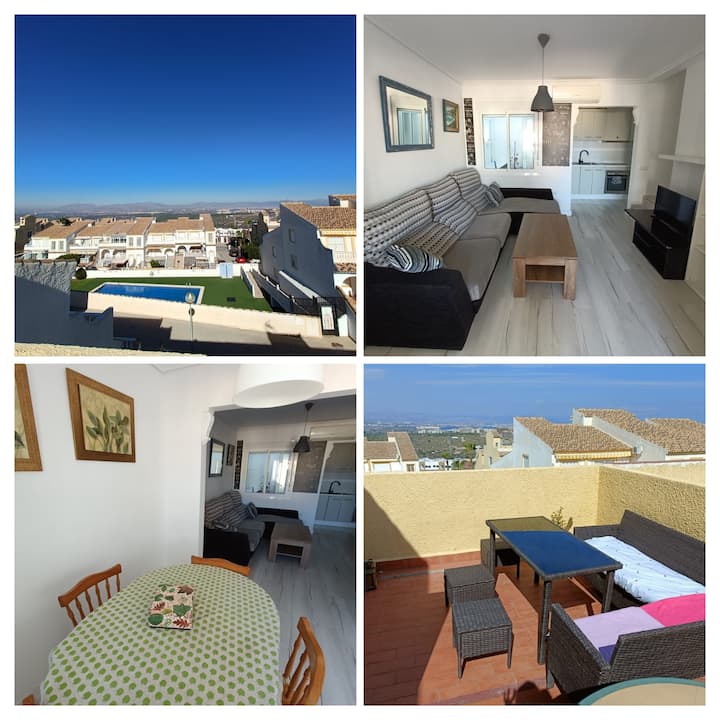 Adosado Tranquilo Para Familias Con Piscina. - Santa Pola