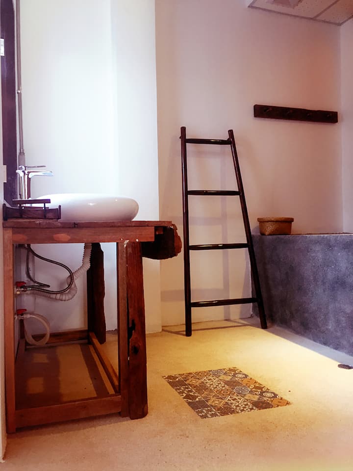 Rest In Old Chiangmai Twinroom R6 - Chiang Mai