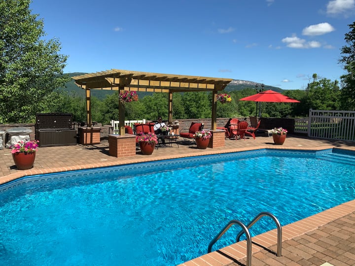 Mountain View House - Gardiner, NY