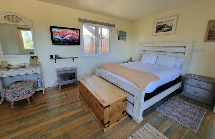 Peaceful Getaway Under The Oaks - Atascadero, CA