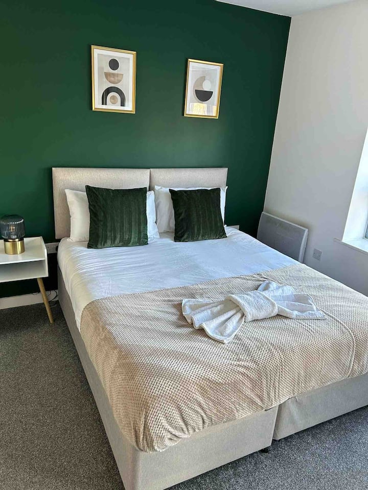 Longstay/contractors/enquirenow - Colchester