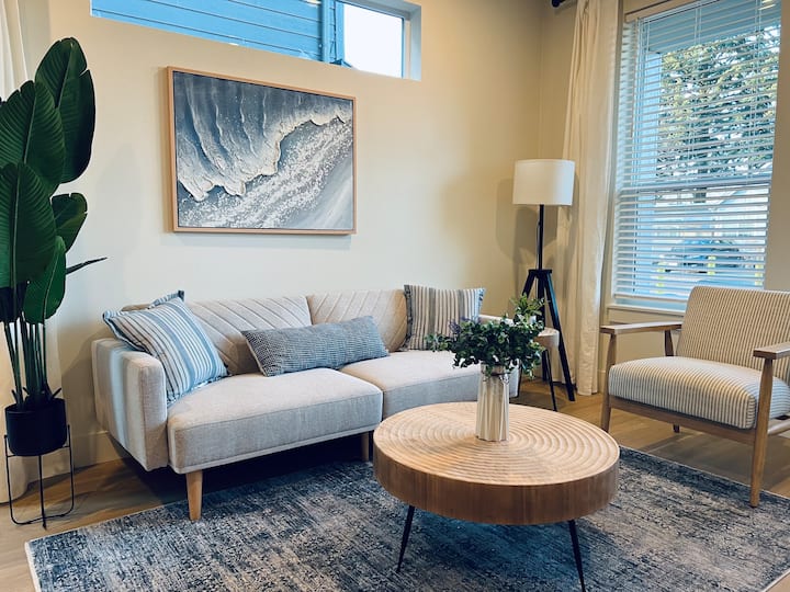 Convenient Pacific Northwest Oasis Walk Downtown! - Vancouver, WA