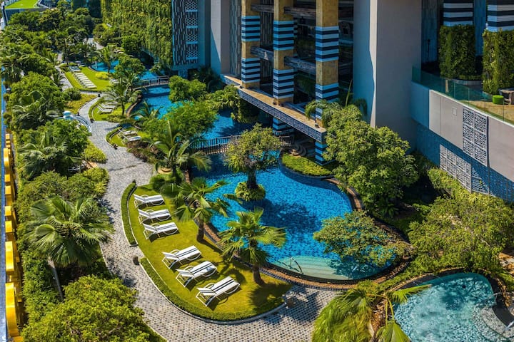 The Riviera Jomtien
- Seaview, Studio - 27m2 - Pattaya City
