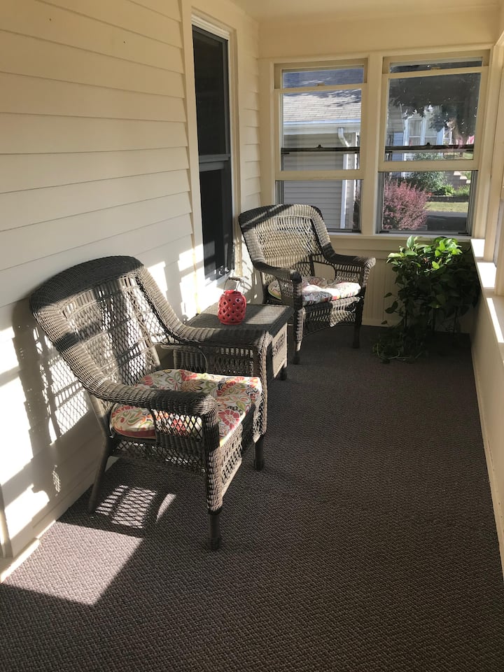 3 Bedroom Home For Rent During The Week Of Eaa - Oshkosh, WI