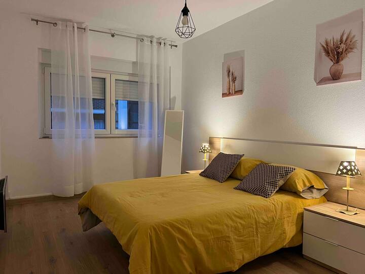 Vivienda A Estrenar Con Terraza - Solares