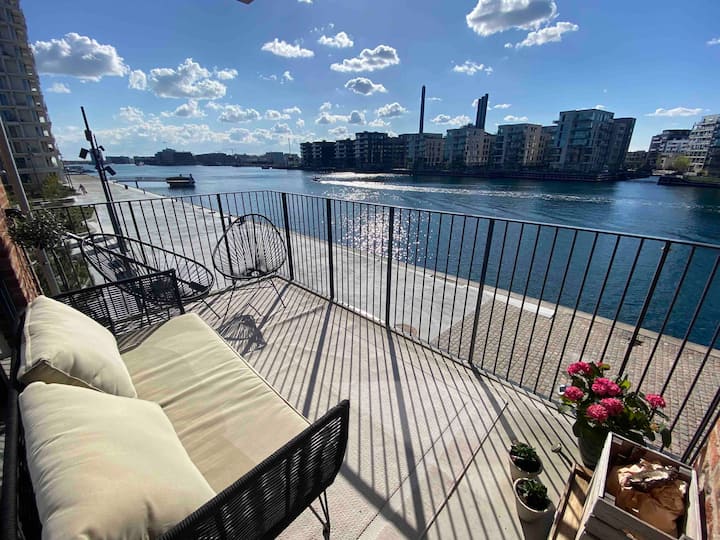 Spacious Apartment W. Water View - Copenhagen