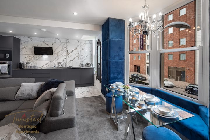 Luxury Boutique 2 Bedroom Apt, Central Blackpool - SEA LIFE Blackpool