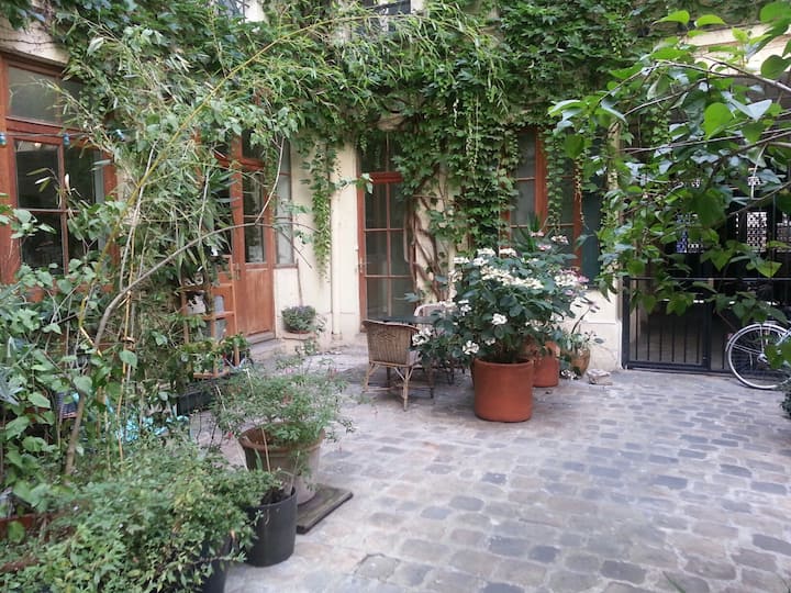 Charmant 55 M2 Cour Arborée, 2 Pas Canal St Martin - Paris