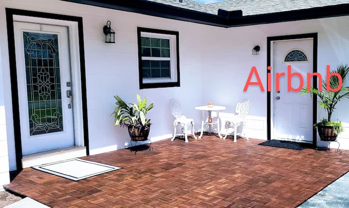 Little Apartment Close To Florida Mall. - Orlando, FL