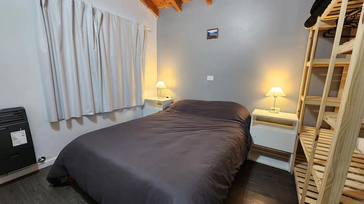Cabin In The East With Parking - San Carlos de Bariloche