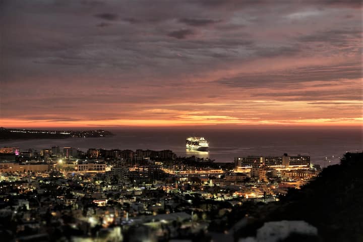 Top Shelf Lujoso Condo Pedregal - Diseñado Profesionalmente Para La Paz Y Comodidad - Cabo San Lucas