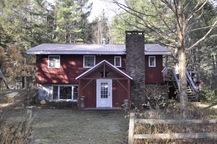 Spacious And Private Chalet Close To Stratton - ジャマイカ, VT