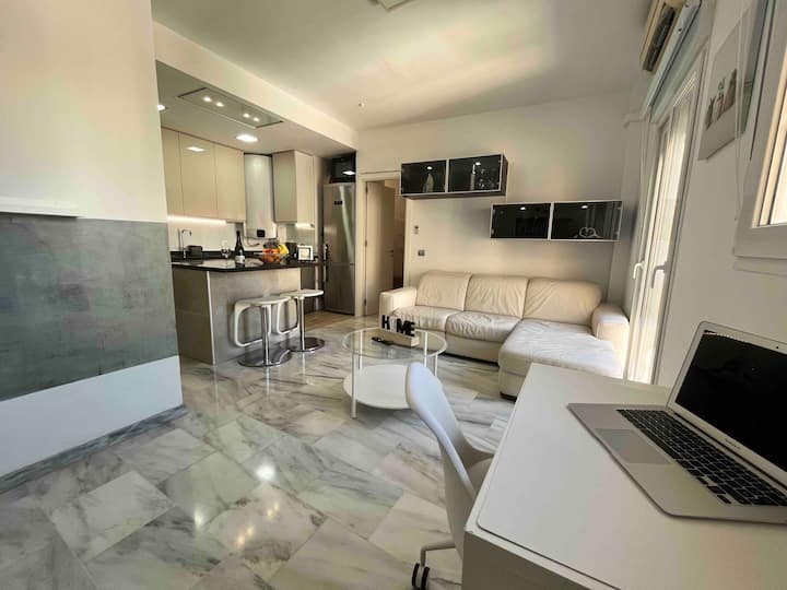 Piso En El Centro Málaga - Málaga