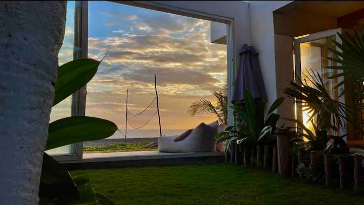 Suite Sunset Frente Al Mar - Guatemala