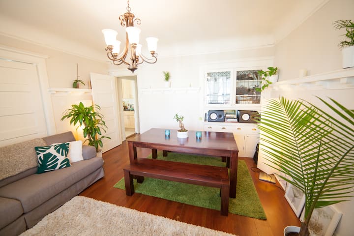 Relaxing Victorian Room, Next To Bart! - San Francisco, CA