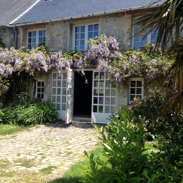 Mews Cottage - Valognes