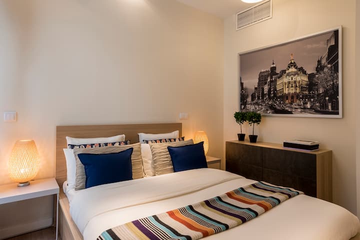 4 People Brand New Flat Madrid - Madrid