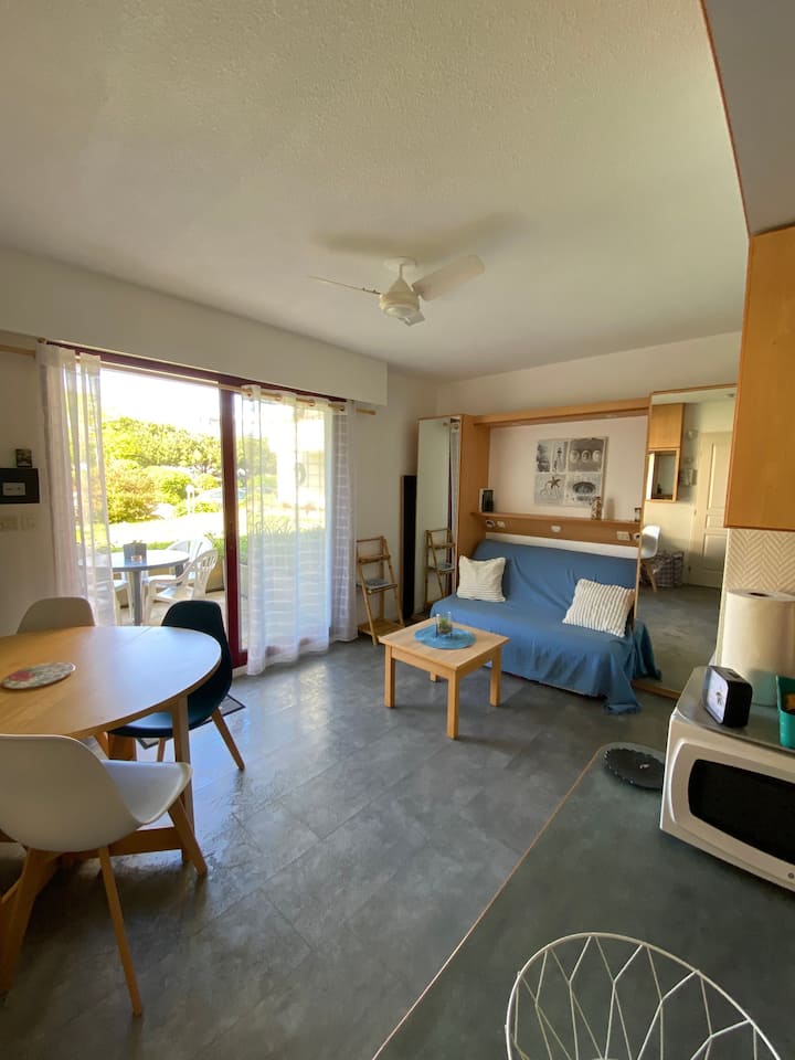 Joli Appartement Aux Minimes Avec Piscine - La Rochelle