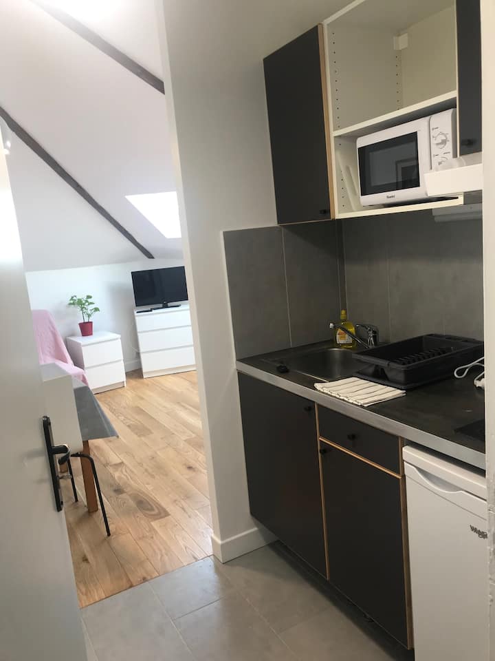 Charmant Studio Pour 2 à 4 Pers. Pte De Paris - Porte d'Italie