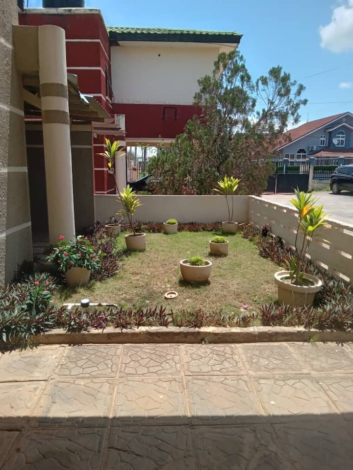 Self Catering Home - Discounted Long Term Rates - Accra