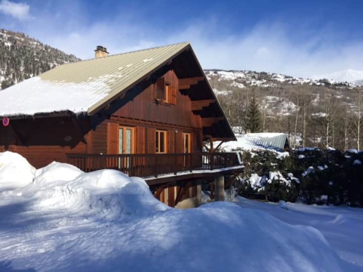 Le Queyrasol - Haut De Chalet Au Pied Des Pistes - Serre Chevalier