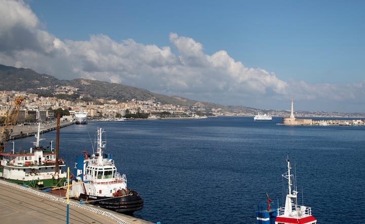 Il Granaio Sullo Stretto Grazioso Monolocale - Messina