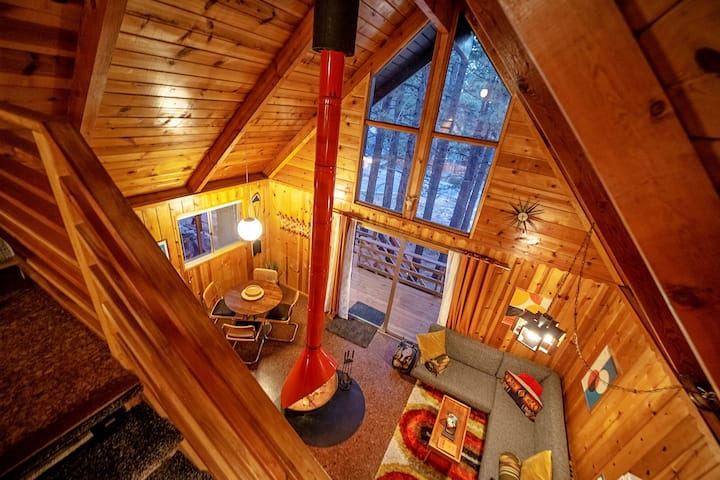 Stōkhaus A-frame | Retro Retreat With Hot Tub - Big Bear, CA