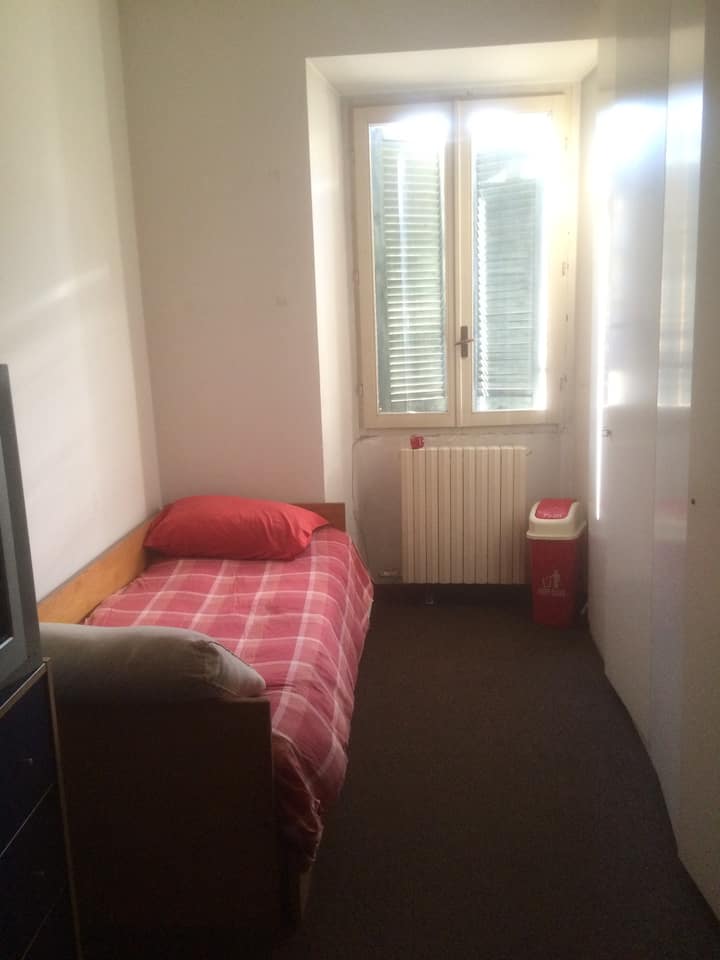 Single Room In Corso Como Area - Milano