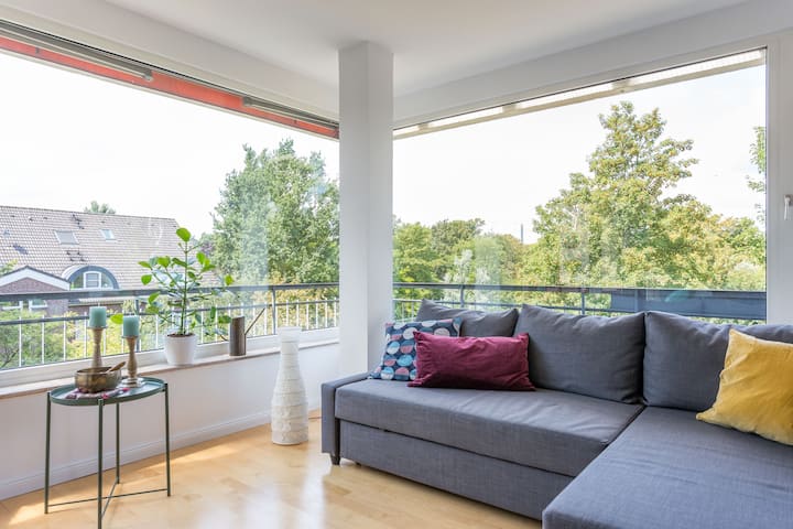 Central Location: Feel Good On 160 Sqm Near Rhine - Düsseldorf