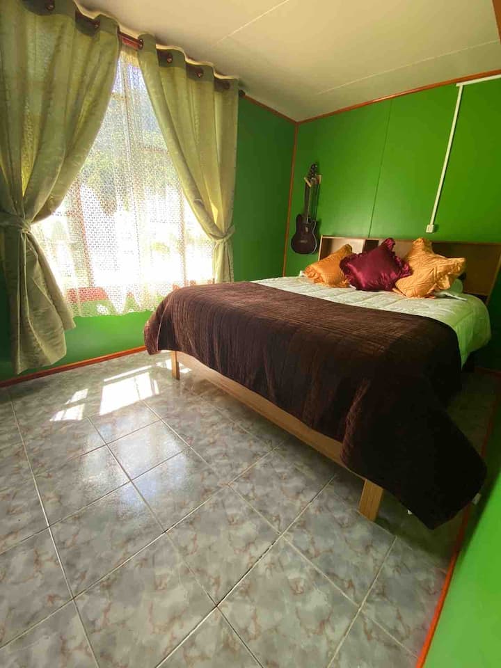 Hostal Futaleufú (Piezas Con Desayuno) - Futaleufú