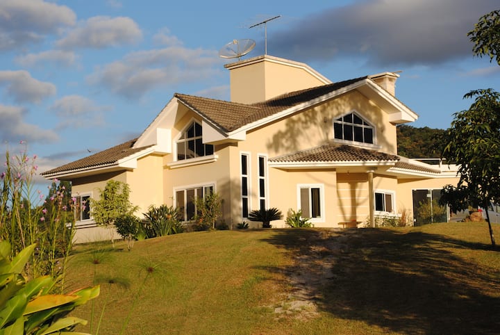 Sítio Com Vista Para Montanhas. - Águas Mornas