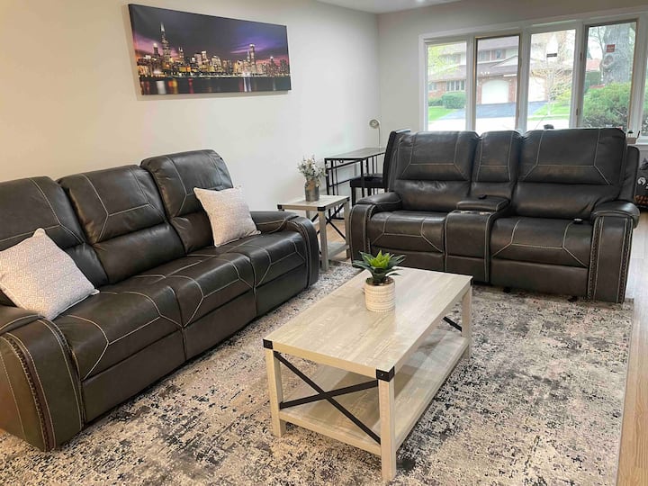 Schaumburg Woodfield Pool House 4bedroom 2.5bath - Arlington Heights, IL