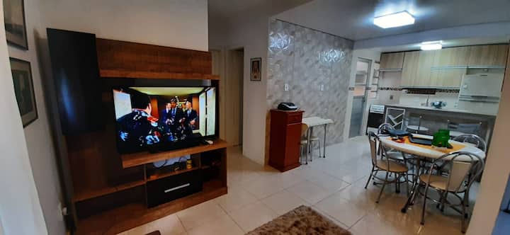 Térreo, 2 Dorm - Conforto Com óTima Localização! - Porto Alegre