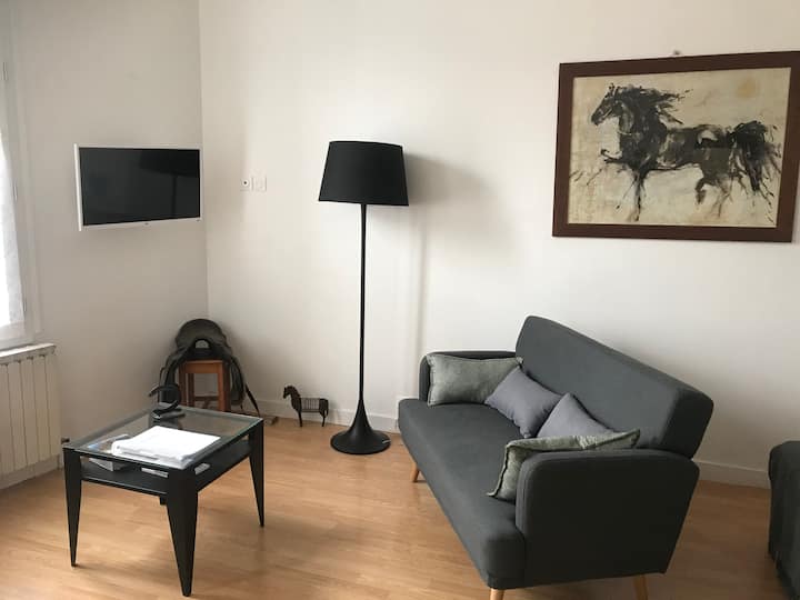 Ourasi
Grand Studio Au Calme Pour Deux Personnes - Rochefort, France