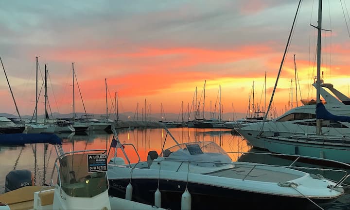 Port Santa Lucia - Appartement 50 M2  2 Personnes - Boulouris-sur-Mer