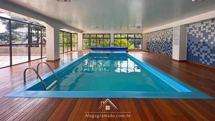 Piscina Térmica & Sauna No Centro De Gramado - Gramado
