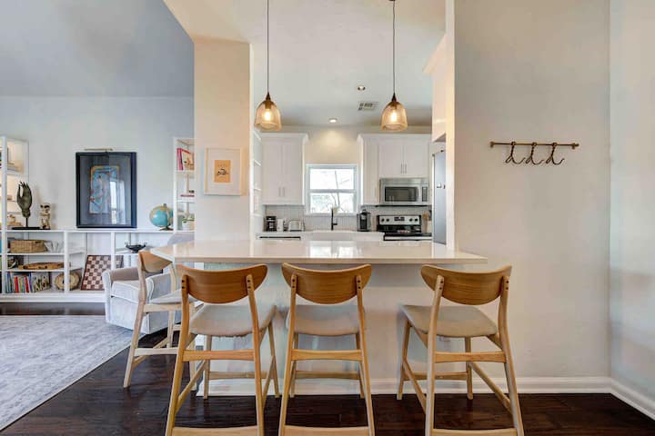 Urban Retreat In Plaza District - Oklahoma City, OK