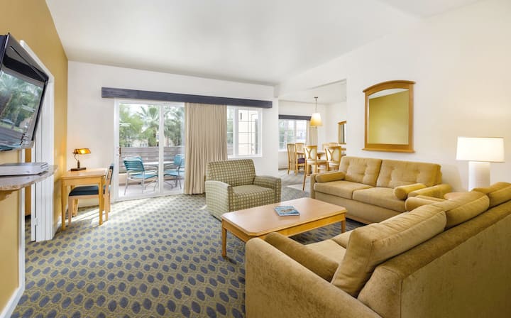 Cathedral City 1bd Suite W/ Hot Tub & Pool - Palm Springs, CA