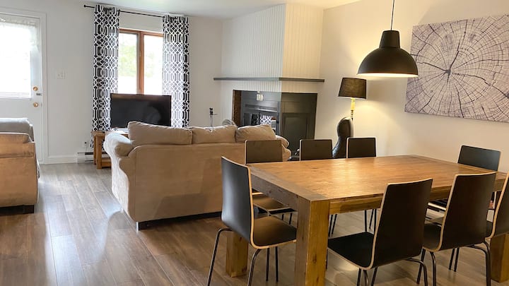 [108] 3 Chambres De Style Suisse Au Mont-ste-anne - Beaupré