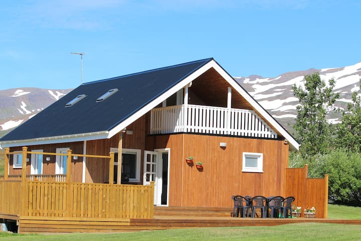 Icelandic Farm Holidays-Bedding - Houses for Rent in Fljót ...