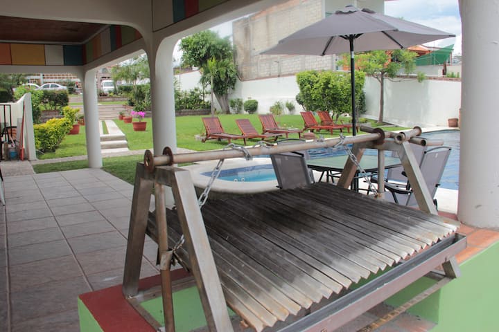 Terraza Del Lago - Tequesquitengo