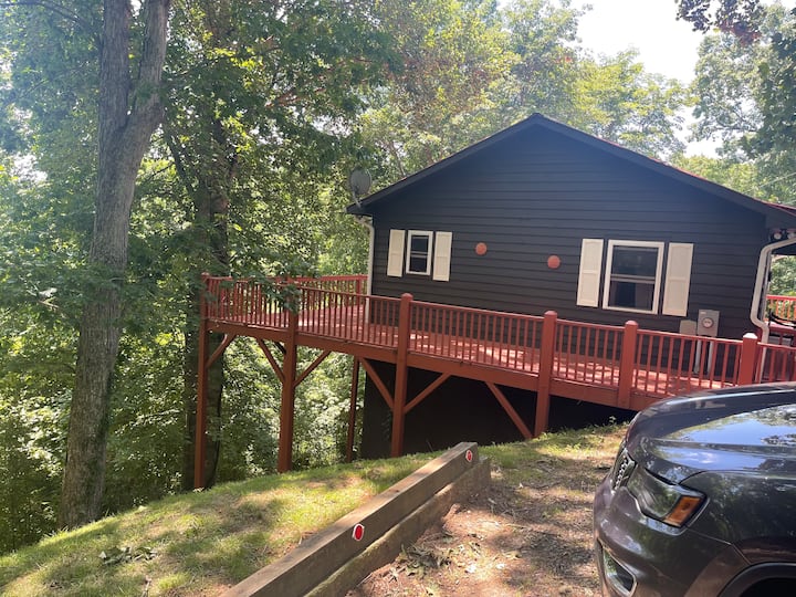My Little Cabin - Mouth of Wilson, VA
