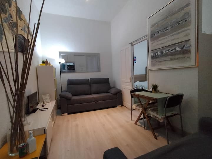 Affordable Apartment In Madrid - Madrid