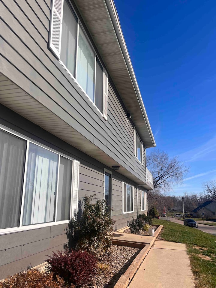 Cr Creekside Condo - B&b - Pleasant Creek State Recreation Area, Palo