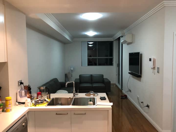 Sydney Apartment (Room Only) - Sydney